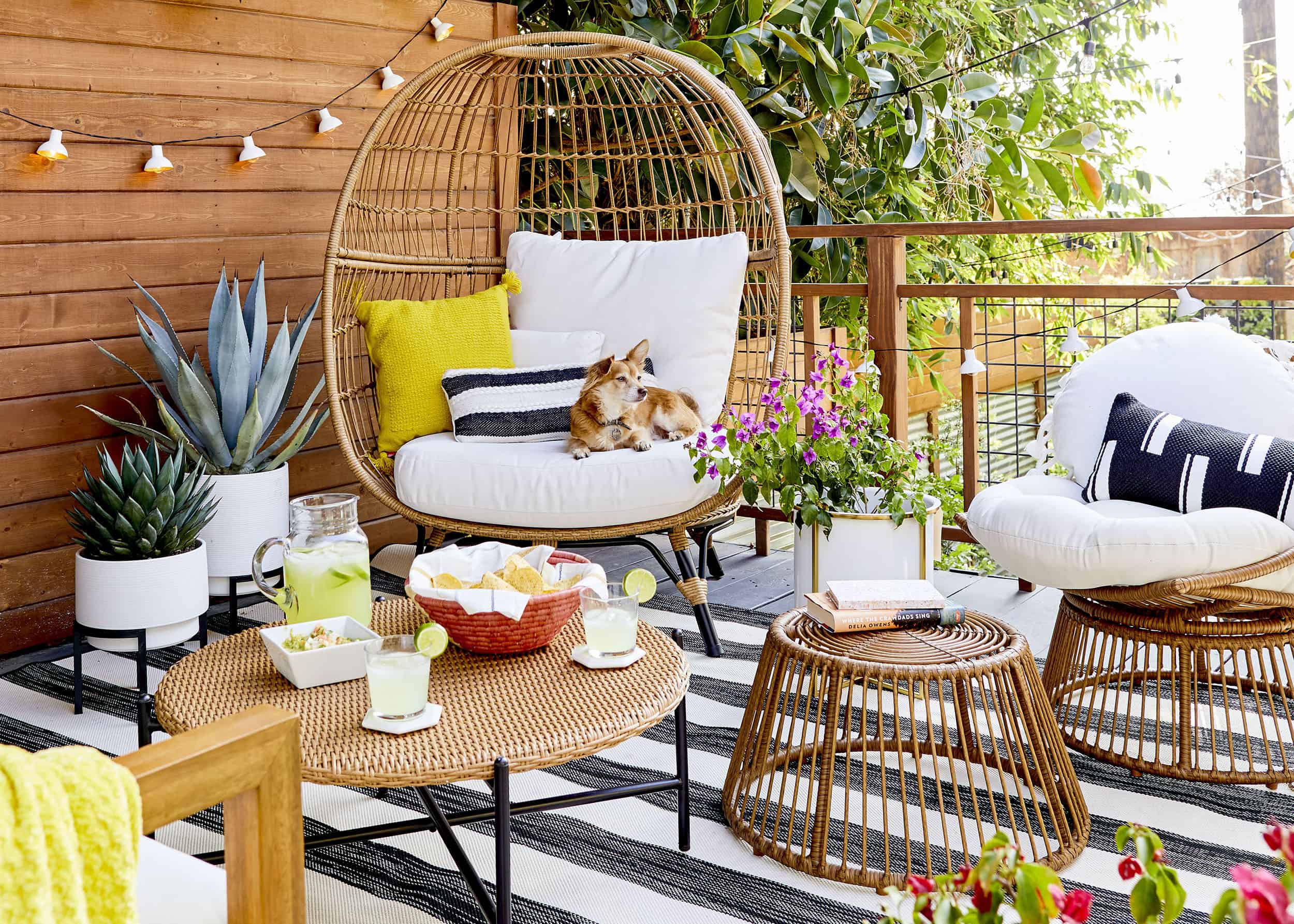 How to Pair Your Interior Decor With Your Outdoor Space - COVJC